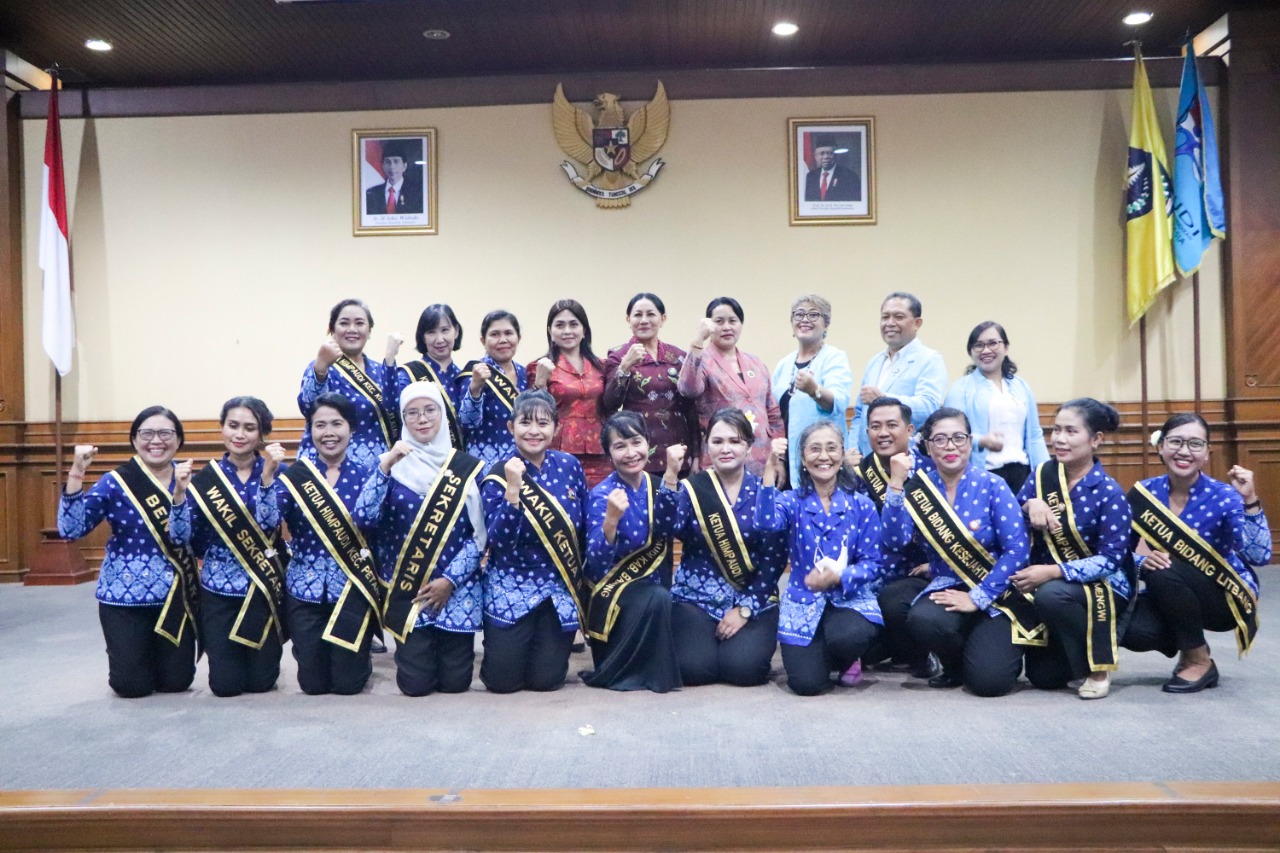 Lantik Pengurus HIMPAUDI – sekehedemenbali